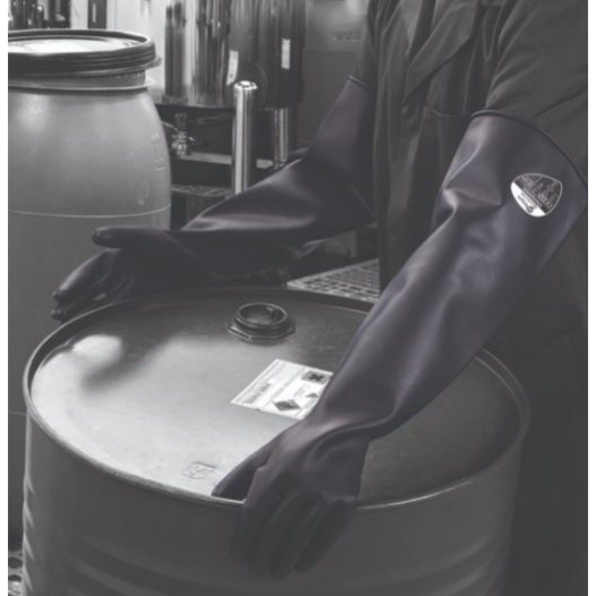 Chemprotec HW Black Rubber Gloves - 66cm - Needlers Food Industry ...